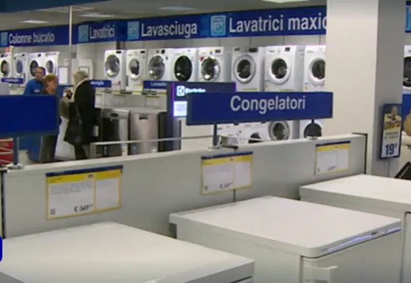 Haier, ex Candy, ferma la produzione di lavatrici a Brugherio, Fiom ...