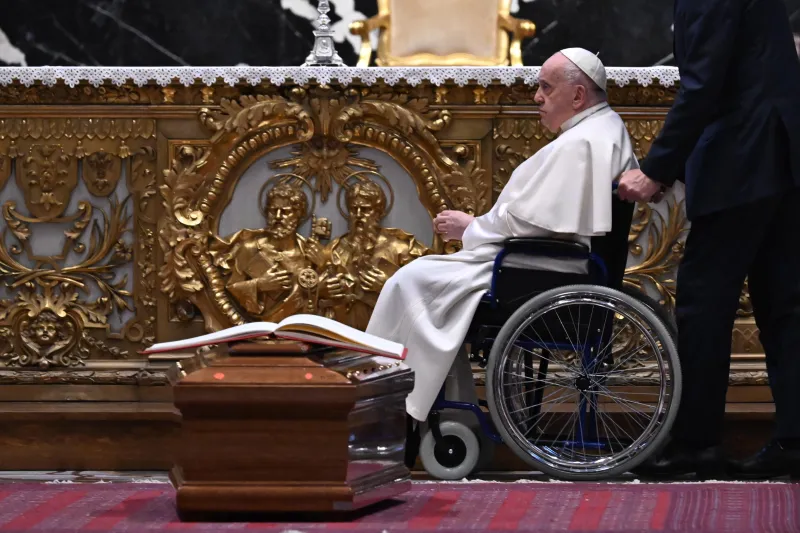 Cosa succede in caso di morte del Papa, dall'annuncio del decesso fino ...