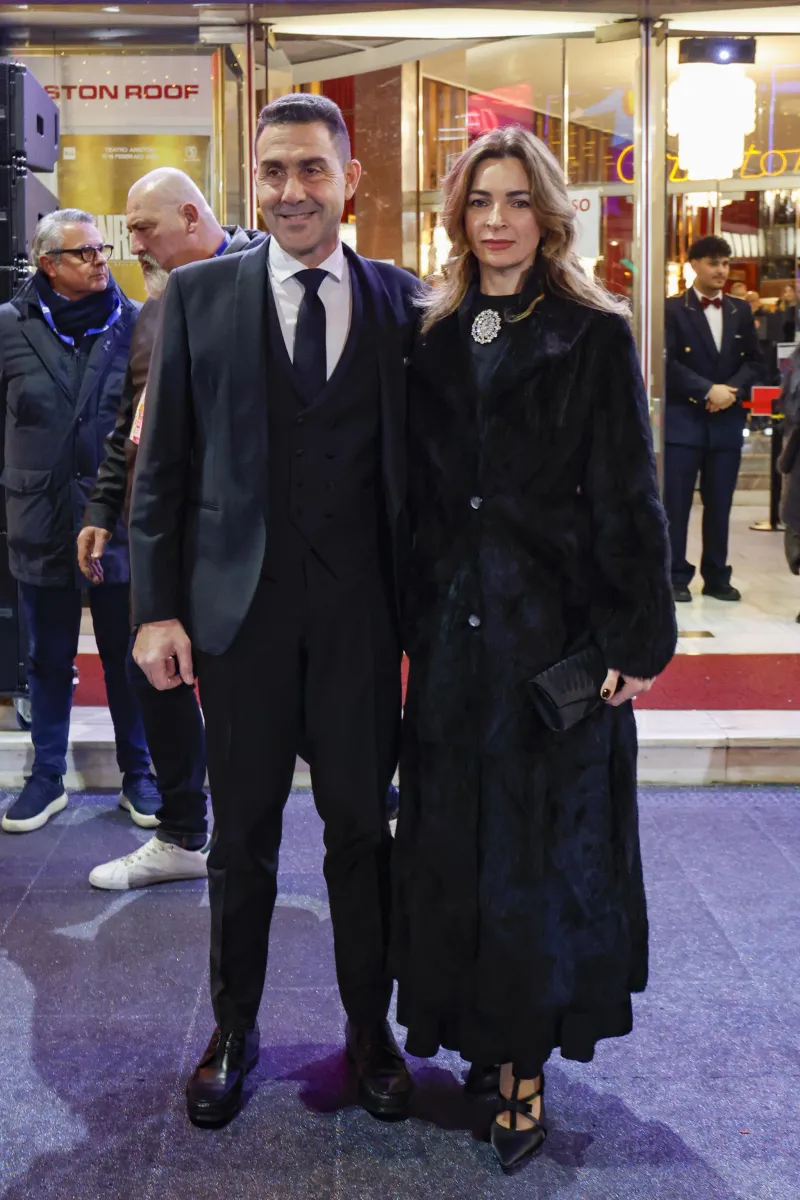 Michelle Comi fa sognare una notte di sesso a Vannacci: ecco la ...