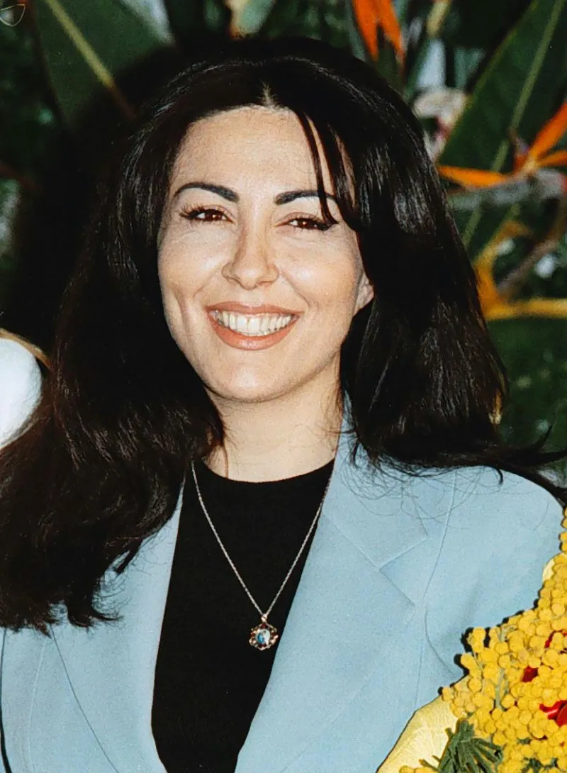 Sabrina Ferilli è rifatta? La verità dalle foto prima e dopo