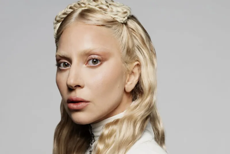 Biglietti per Lady Gaga a Milano ruba: i prezzi settore per settore e ...