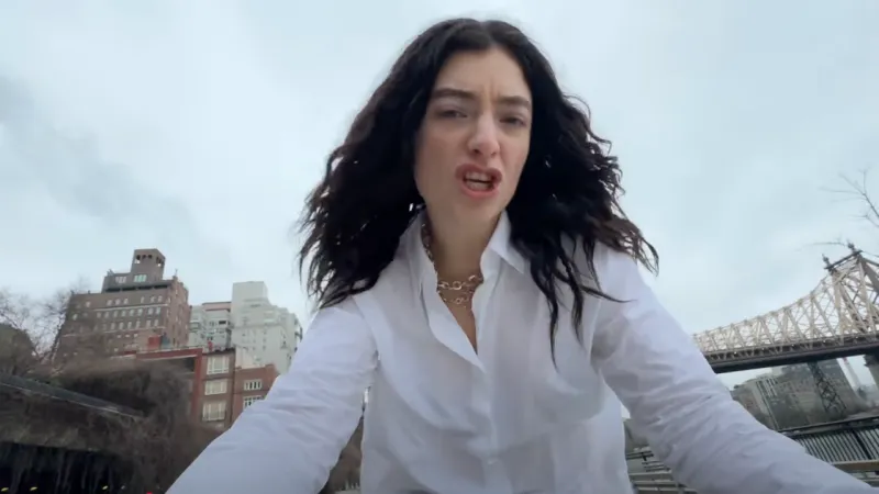 Lorde torna con “What was that”: dal testo alla traduzione, il vero ...