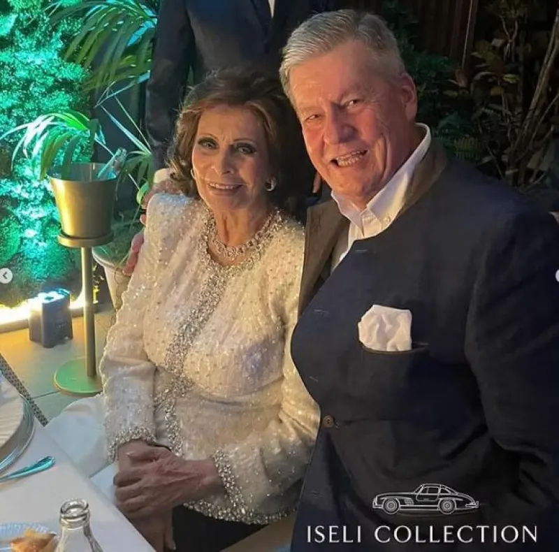 Al Bano furioso per le foto con Sophia Loren, parla di tradimento e si dice disgustato