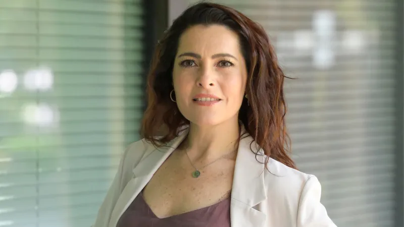 Chi è Roberta Caronia? Un compagno misterioso, un figlio e la carriera ...