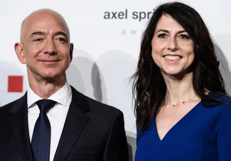 Jeff Bezos e l'ex moglie MacKenzie Scott perché si sono lasciati e quanti figli hanno avuto?