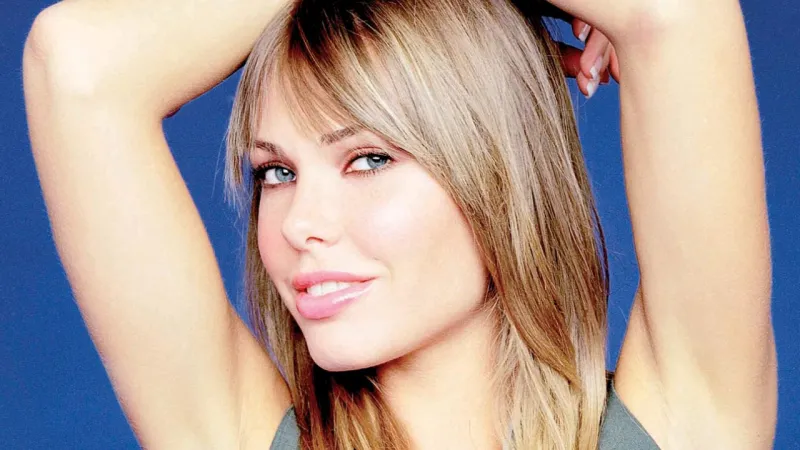 Le origini di Ilary Blasi: dai genitori agli studi, come era da giovane ...