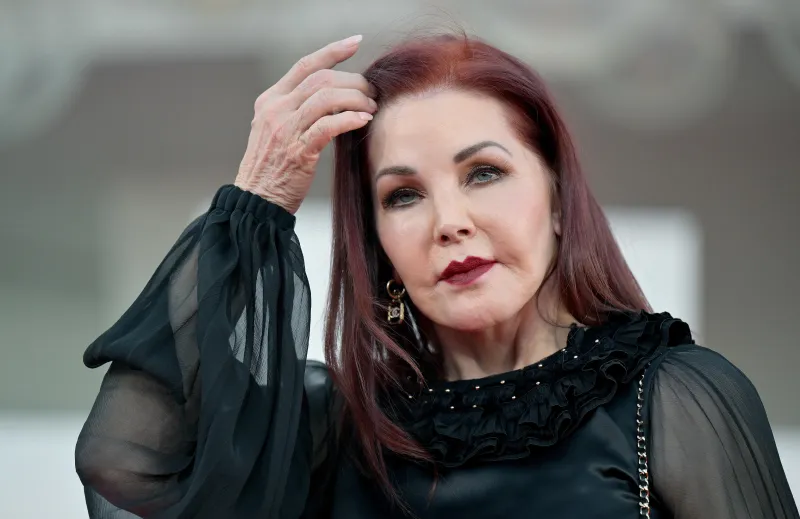 Accuse a Priscilla Presley: ignorare Lisa Marie per il patrimonio di ...