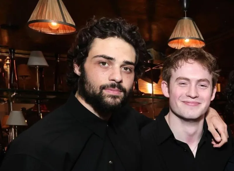 Chi è Noah Centineo, il nuovo Rambo del film prequel 2026: vita privata ...