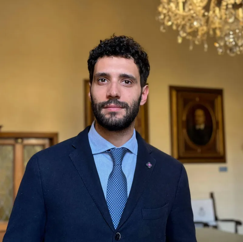 Chi è Tommaso Cocci, il consigliere FdI di Prato vittima di revenge ...