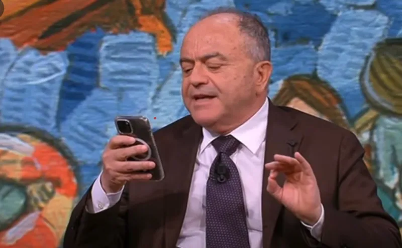 Gratteri, che figura! A DiMartedì cita un'intervista fake a Falcone ...