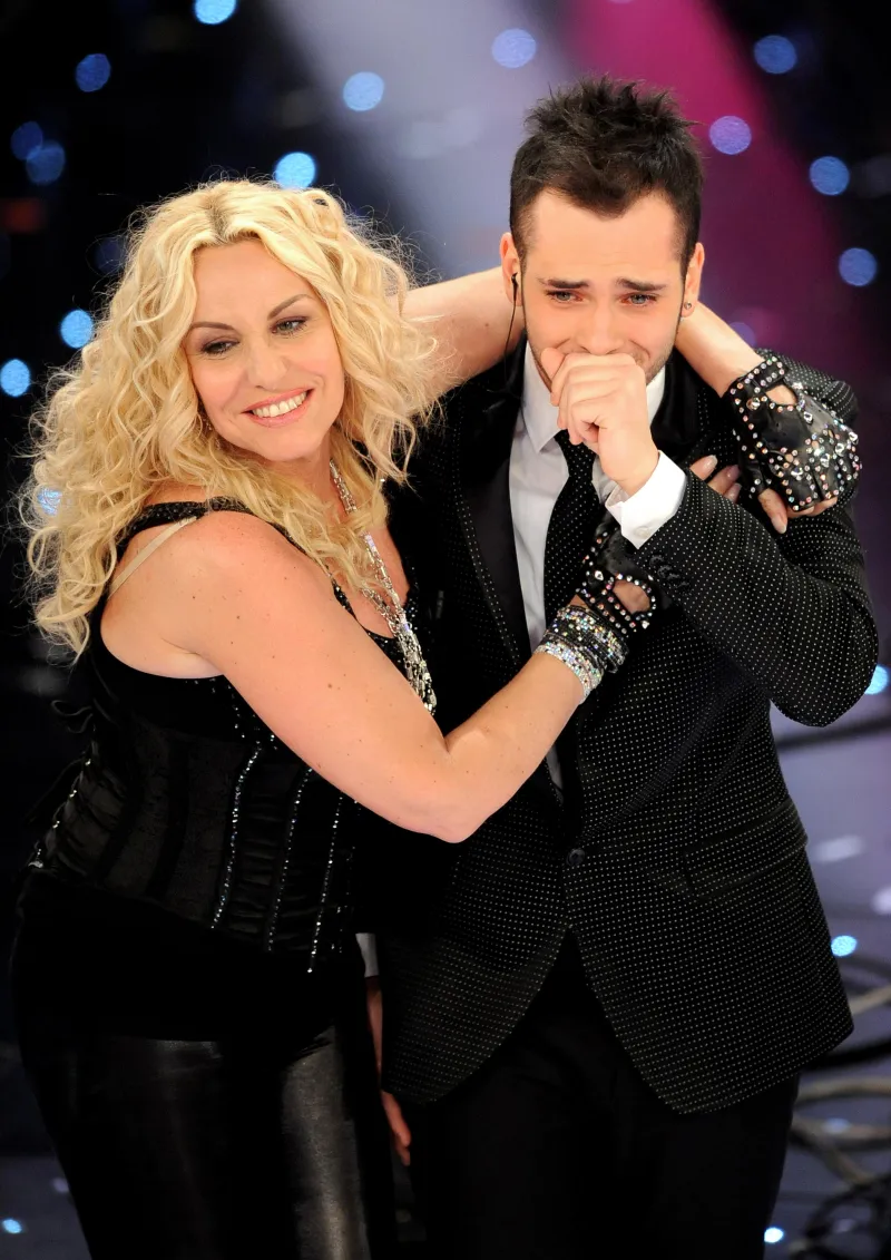 Origini di Tony Maiello: dove è nato e dove vive il cantautore? Dall ...