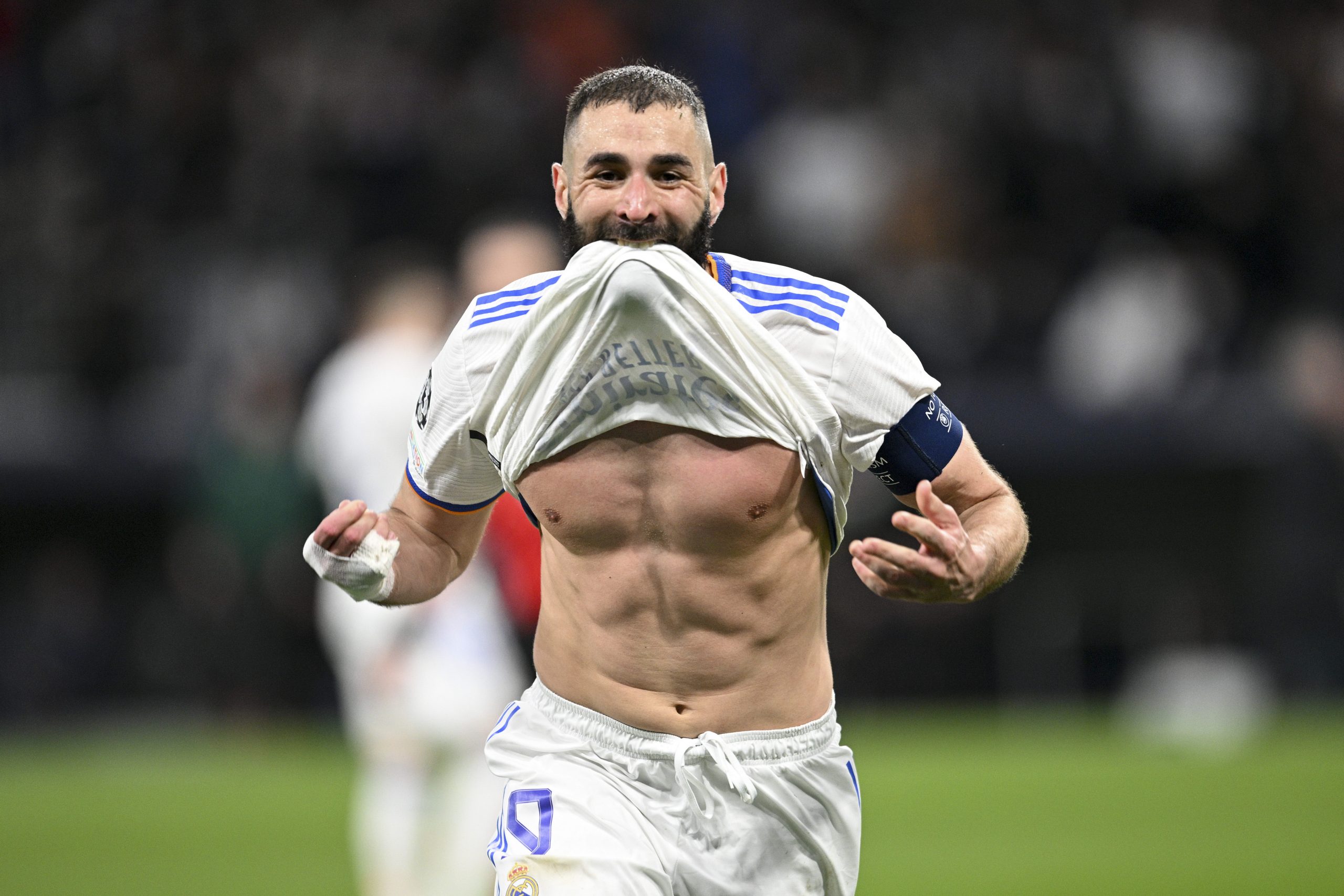 Real Madrid-PSG 3-1: eterno Benzema, tripletta e quarti di finale • TAG24
