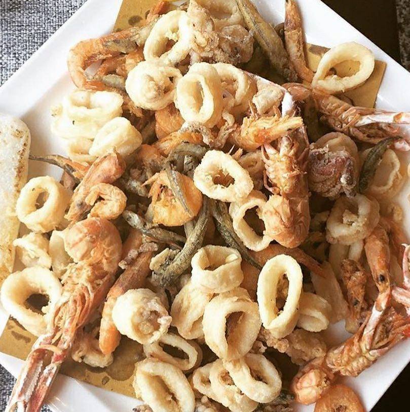 La frittura di pesce: mai con il limone e perché • TAG24