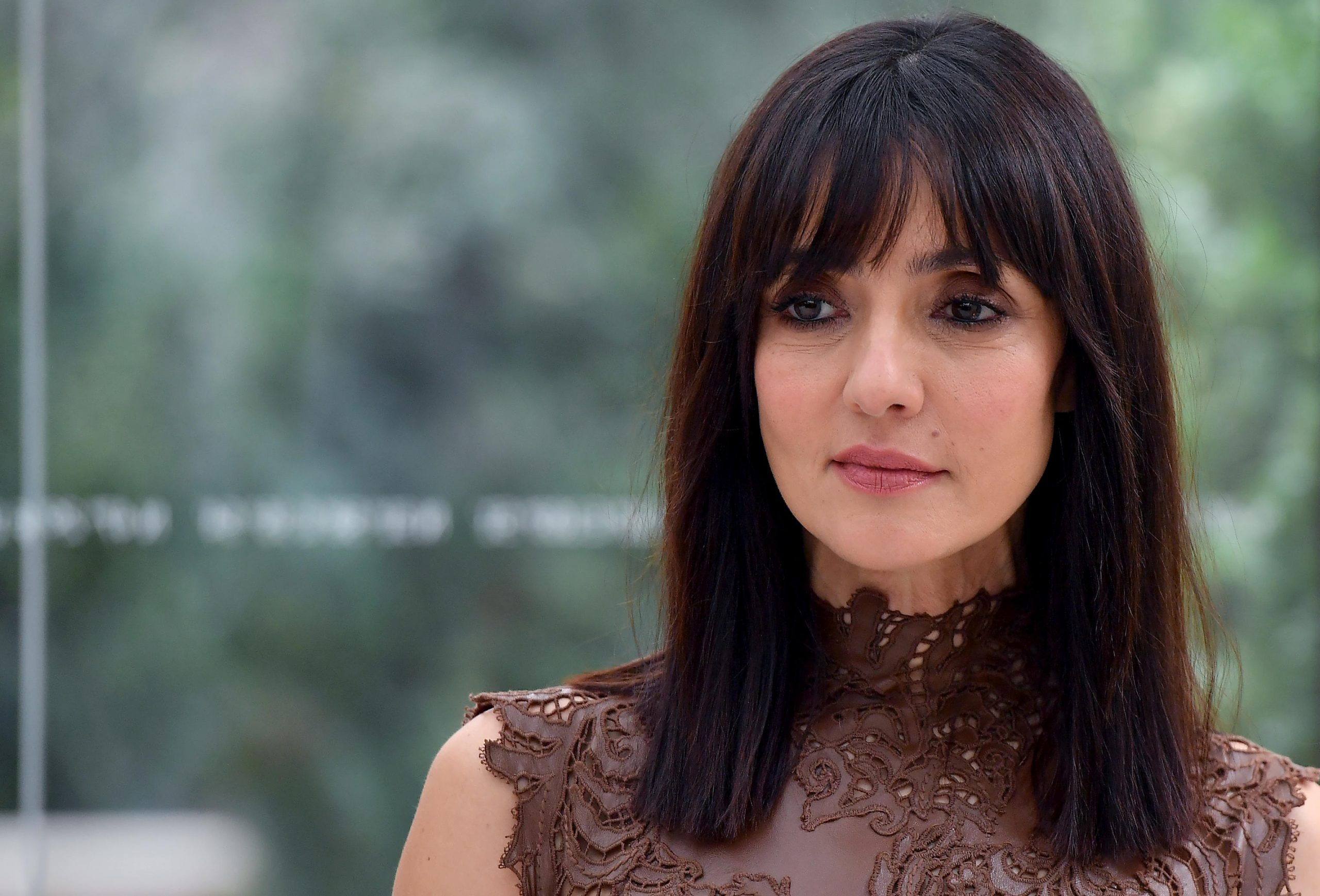 Segreti e aneddoti sul brano 'T'appartengo' di Ambra Angiolini