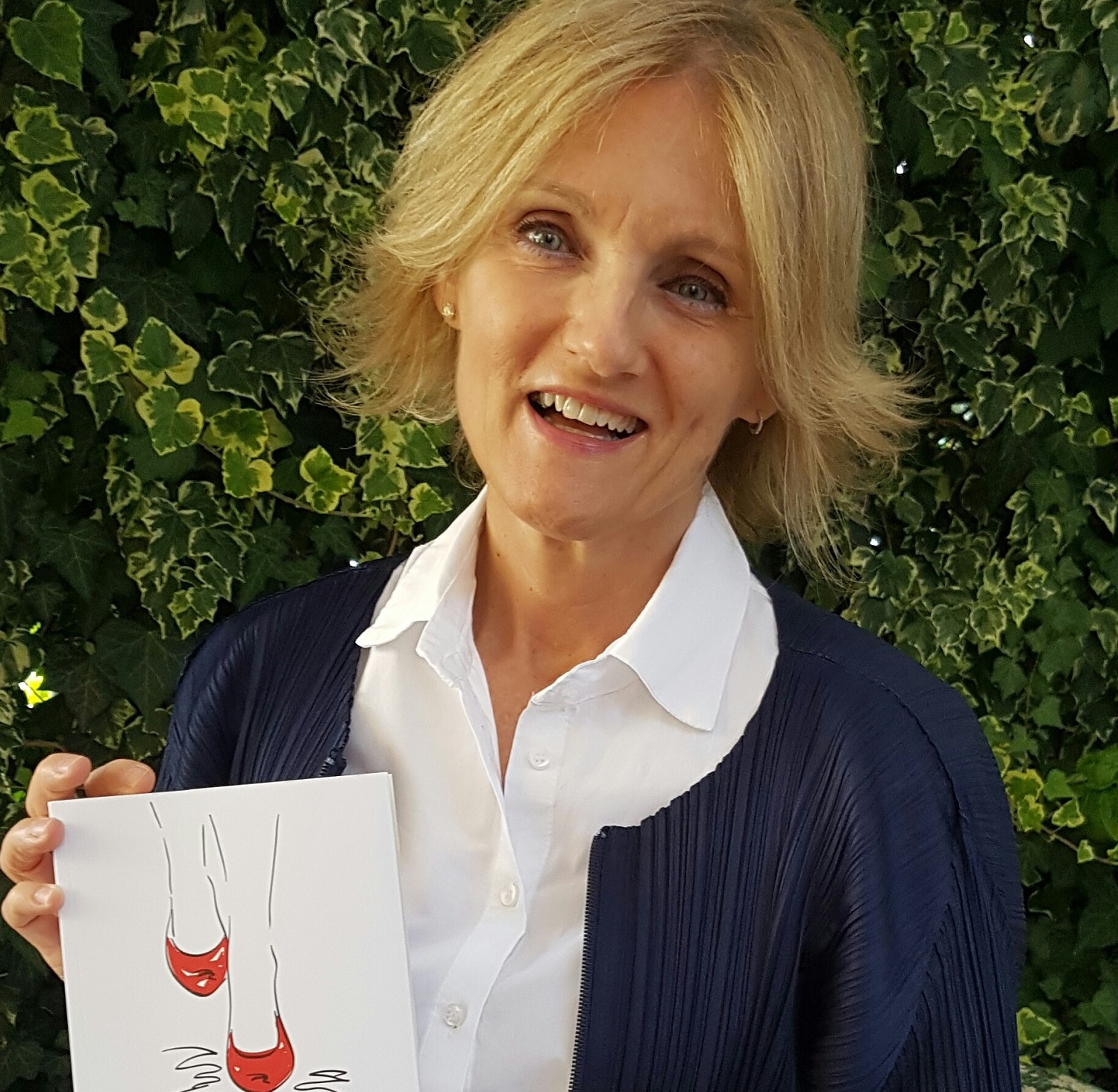 Angela Rossi, Saranno Rosse le Mie Scarpe: "Scrivo di borghesia"