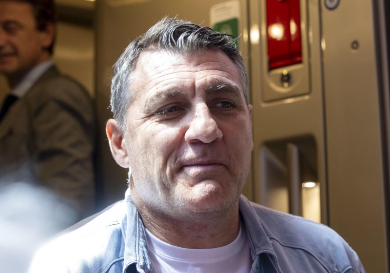Christian Vieri età: matrimonio, fidanzate e biografia • TAG24