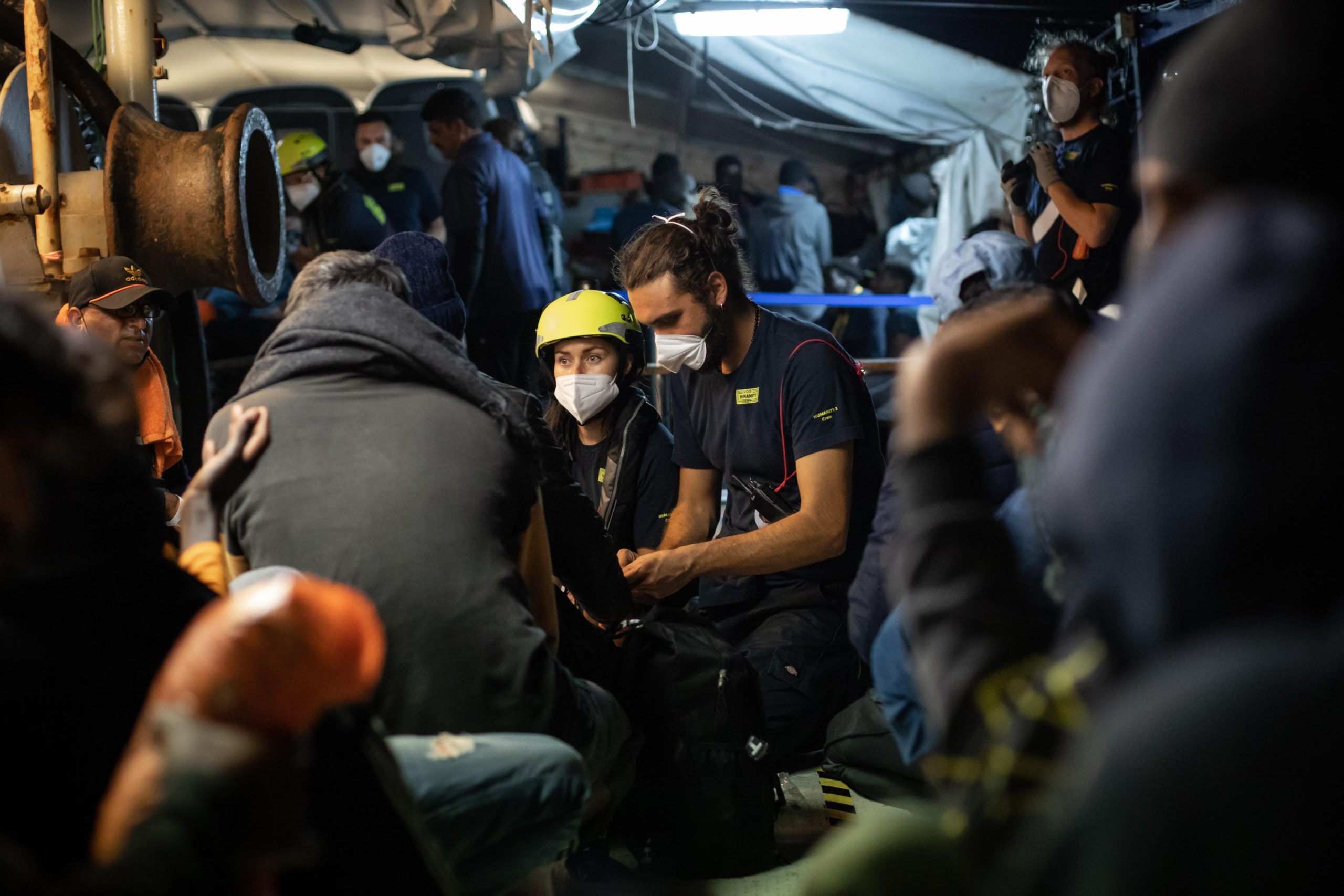 Sbarco migranti Sicilia, Ue: "Un dovere salvare persone" • TAG24