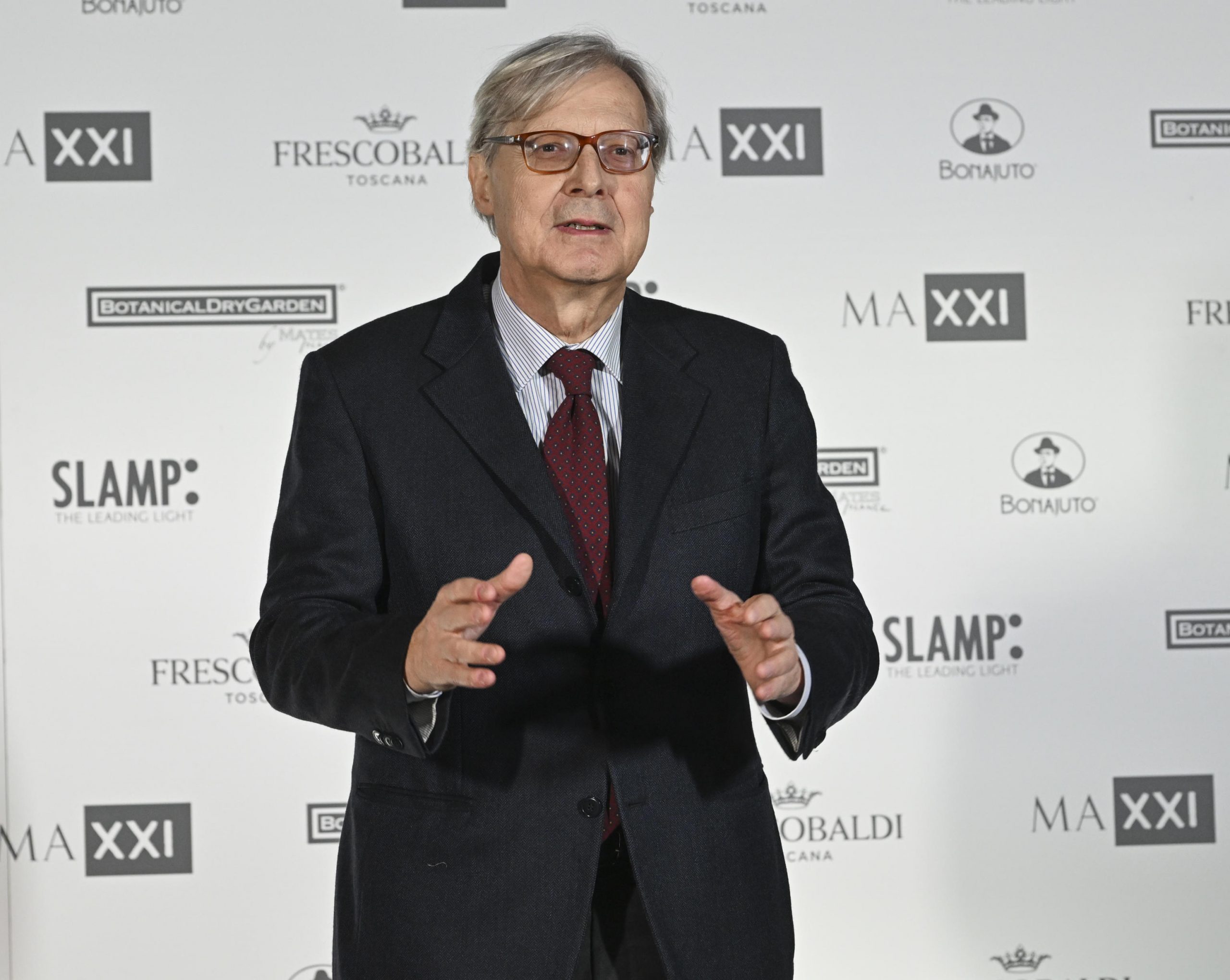 Vittorio Sgarbi e Morgan: "Ministro gli darà un ruolo per i giovani"