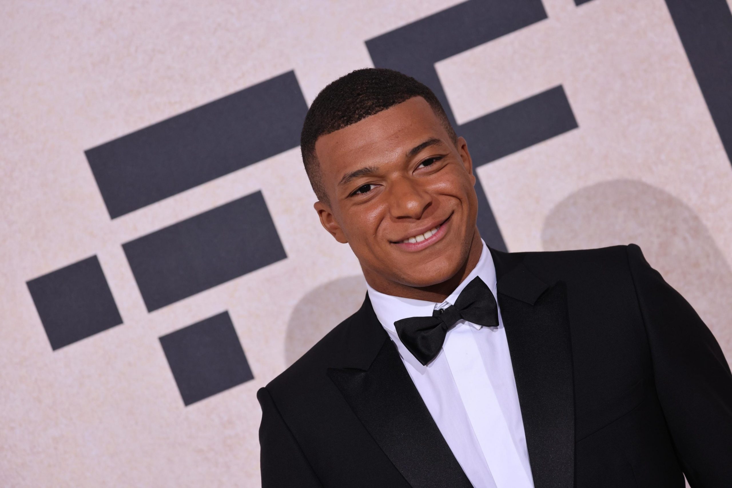 Ines Rau età, operazione, altezza della modella trans presunta ...