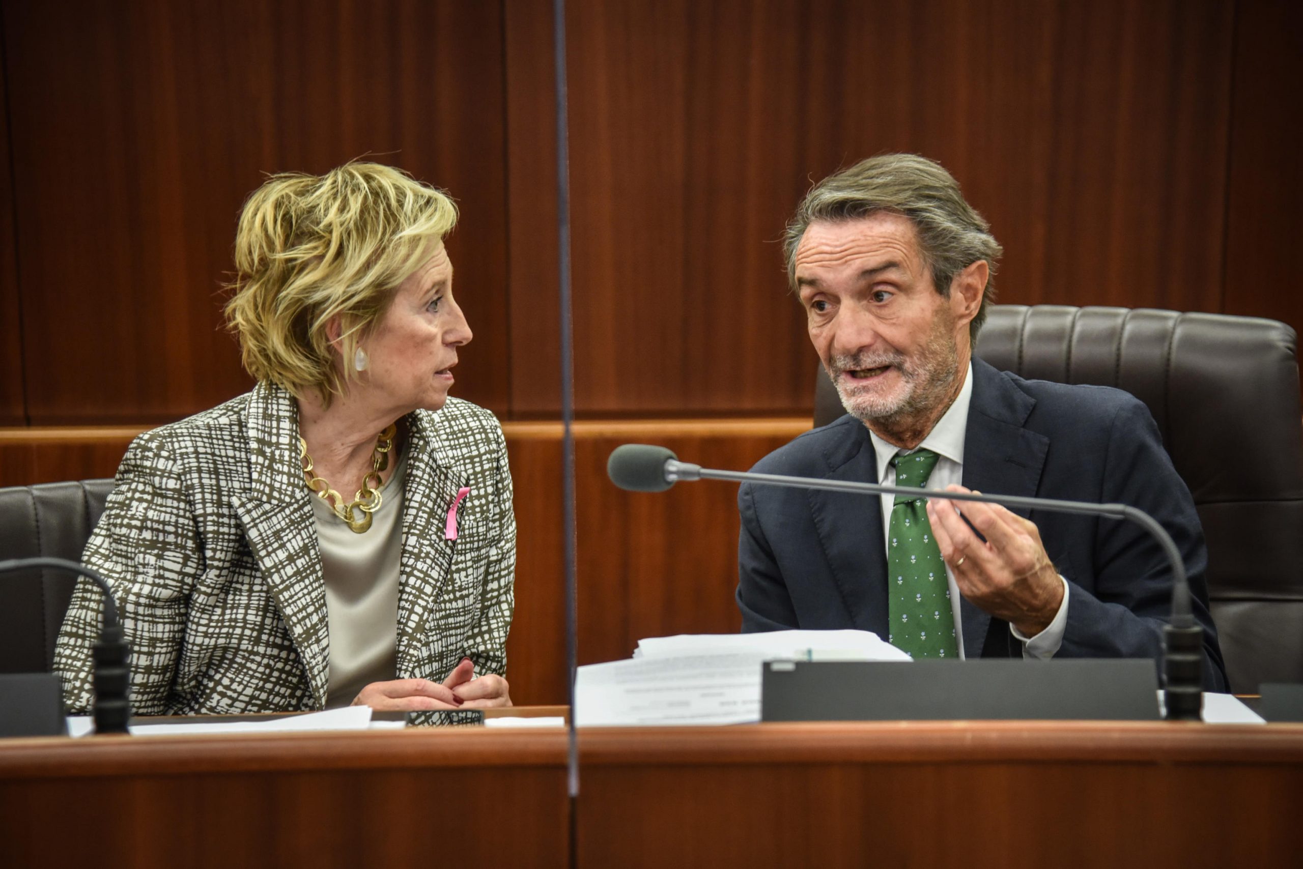 Letizi Moratti si dimette dalla Giunta regionale della lombardia Letizi Moratti si dimette dalla Giunta regionale della lombardia