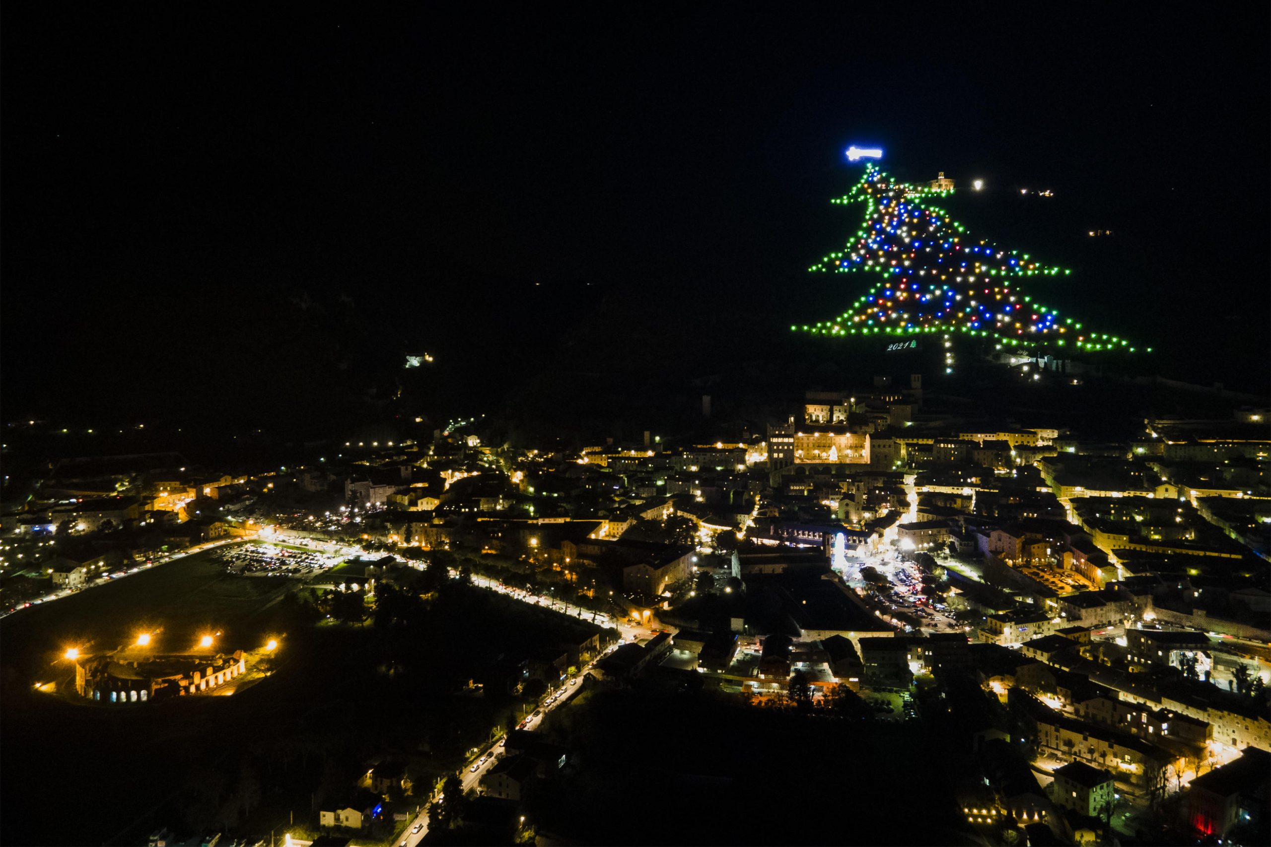 L'albero di Natale più grande al mondo si trova a Gubbio