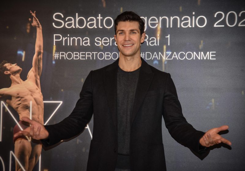 Roberto Bolle età, carriera, compagno, figli del ballerino