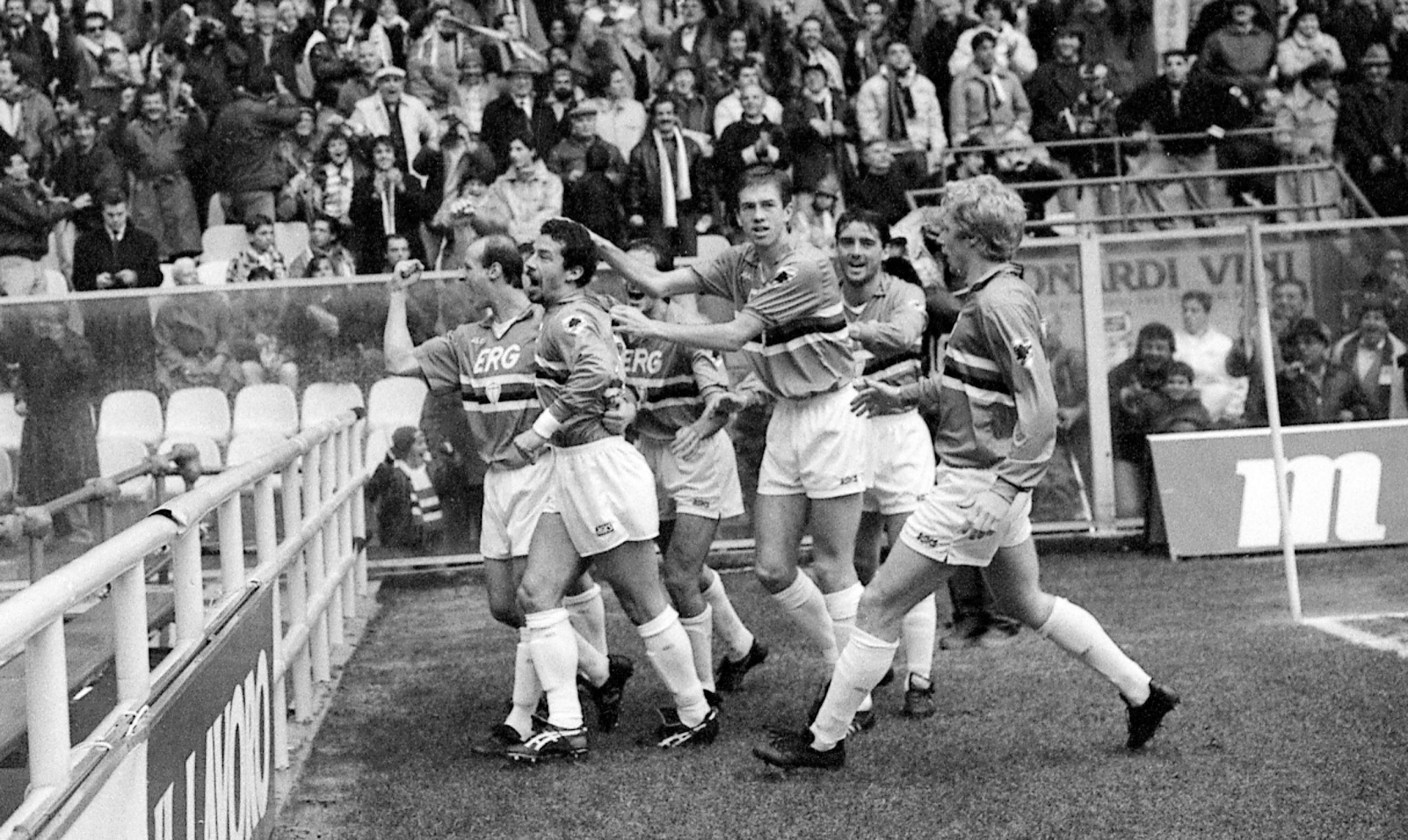 Lo scudetto della Sampdoria: la formazione tipo e Vialli capocannon...