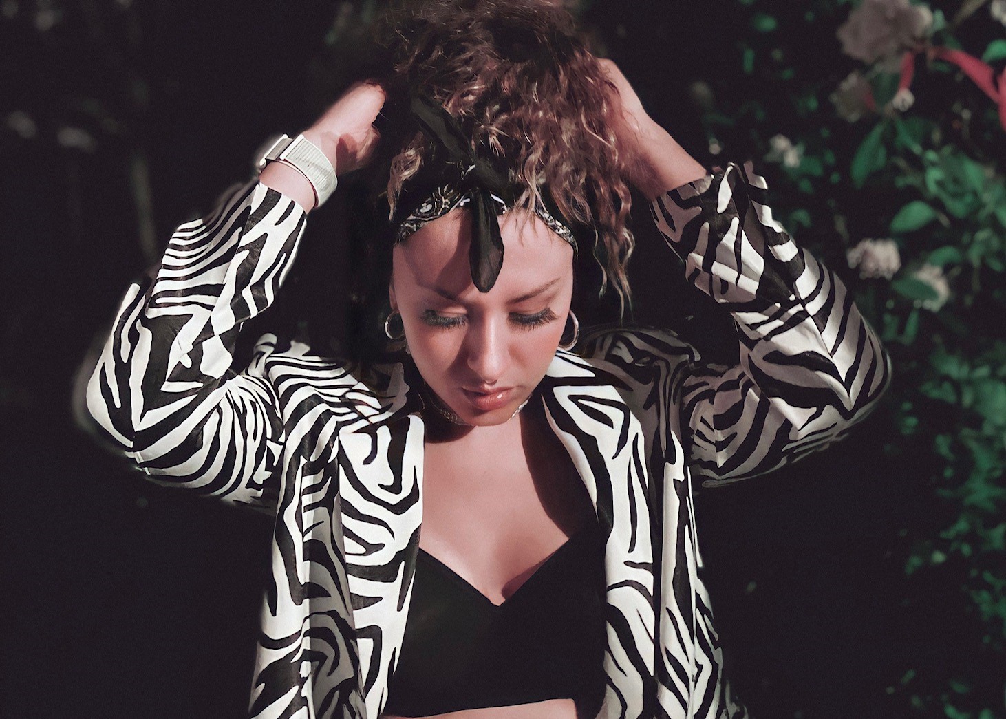 Lynora, un esordio all'insegna dell'innamoramento