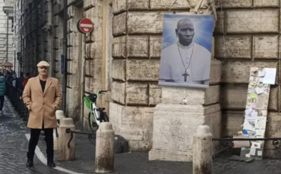 Papa nero, chi è Pep Marchegiani: l'artista autore della provocazione