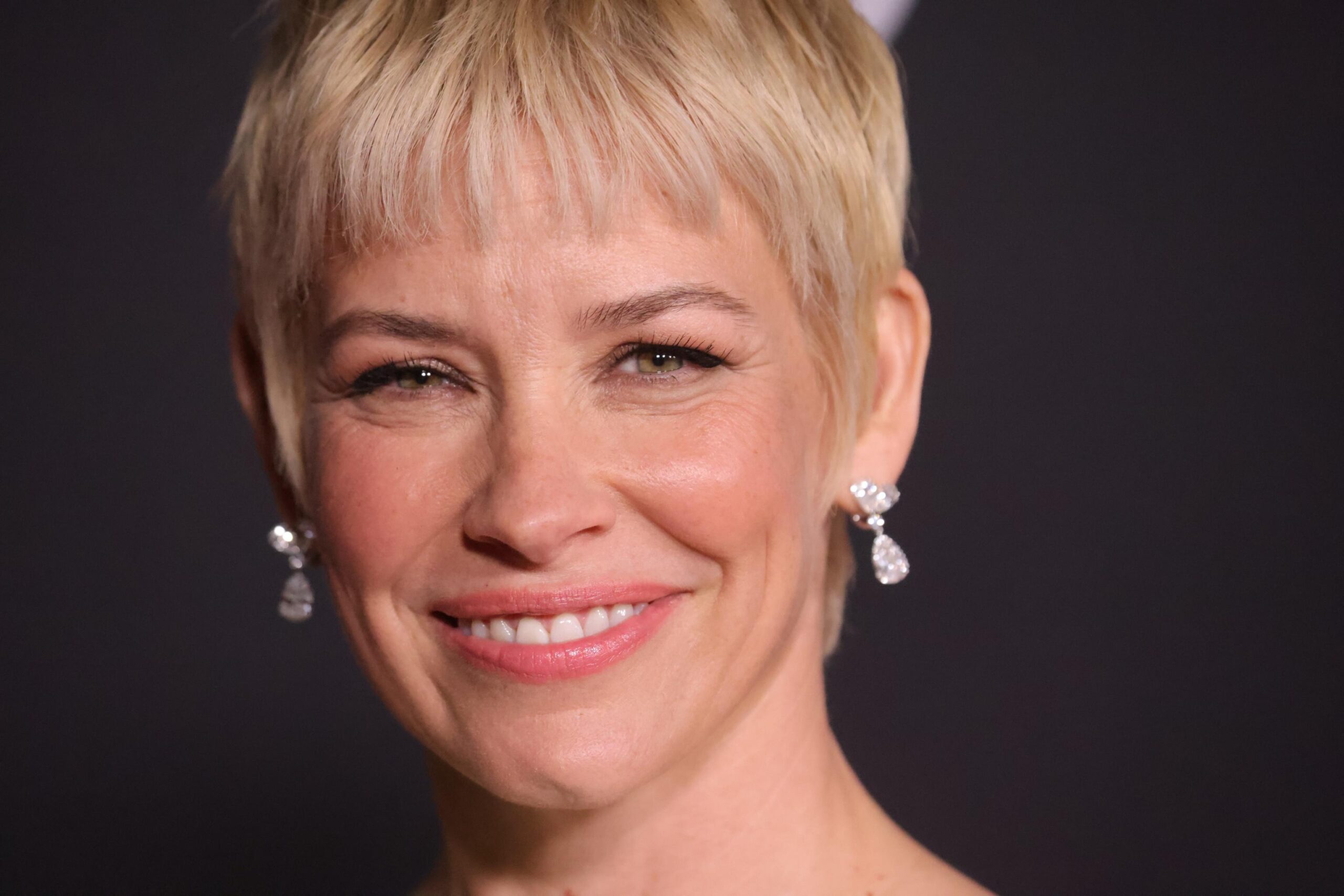 Jeremy Renner buone notizie dopo l'incidente da Evangeline Lilly