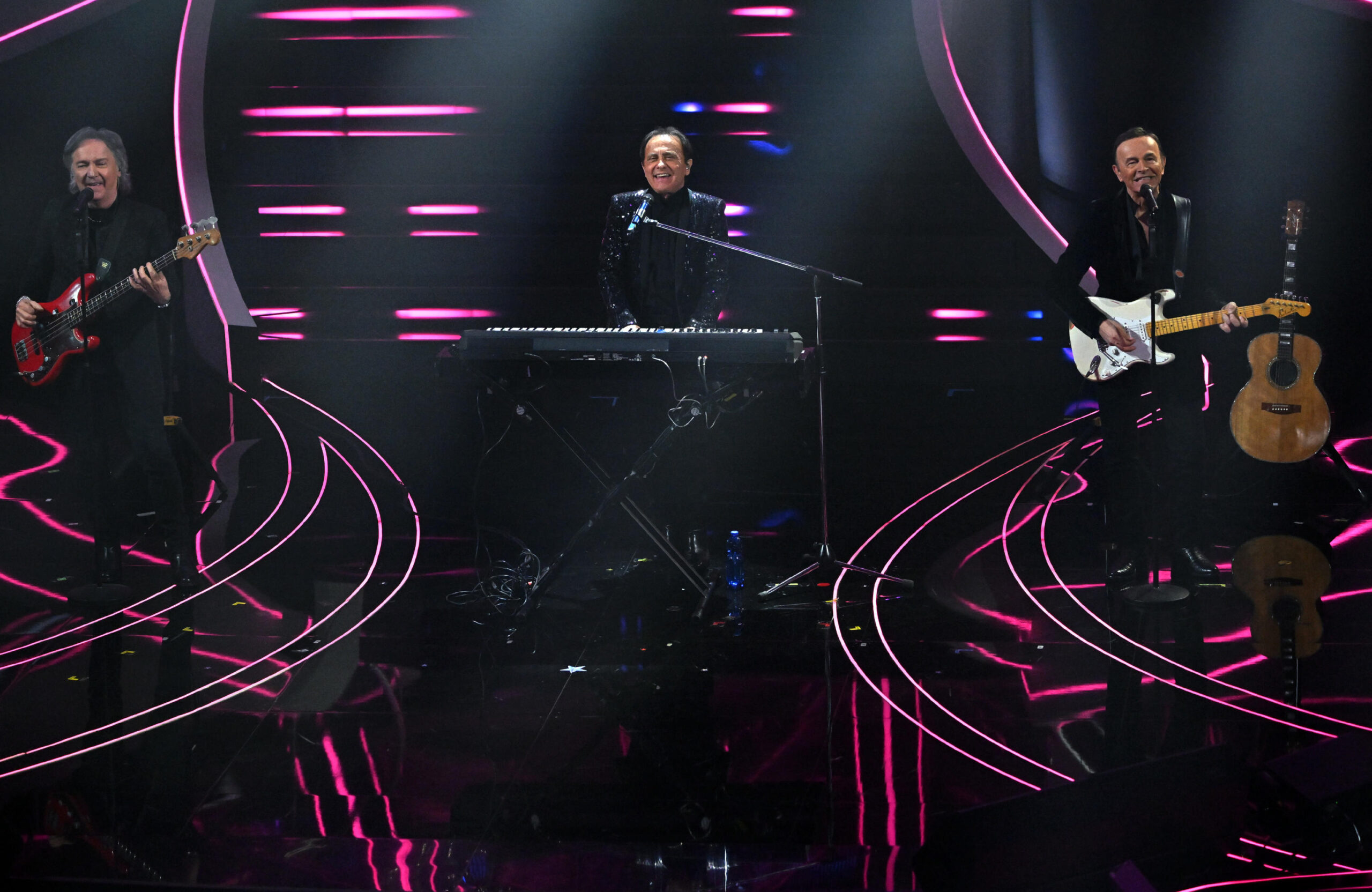 Pooh canzoni famose Sanremo 2023, le parole e i brani sul palco