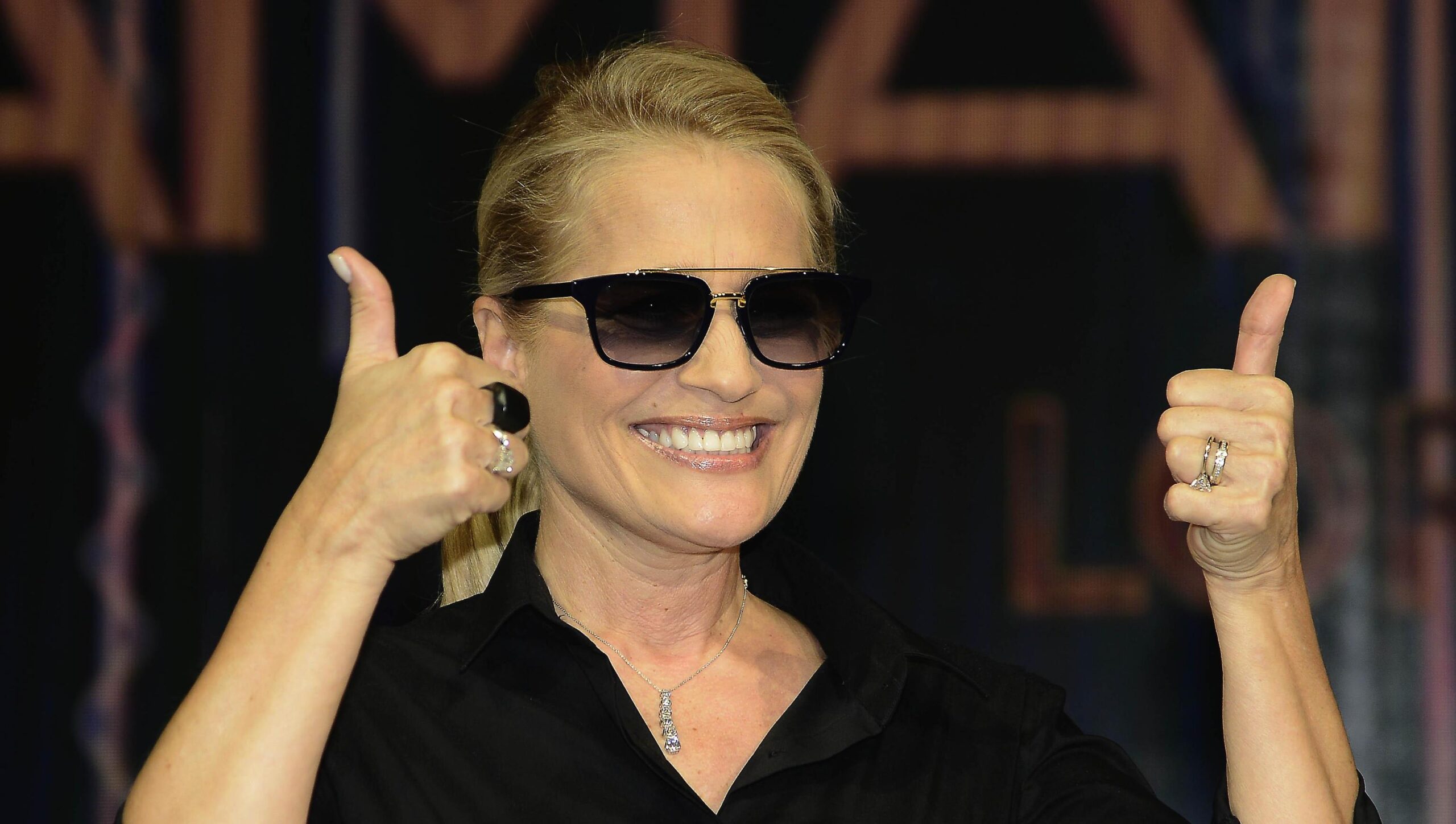 Lucio Presta Heather Parisi Belve l'intervento dell'ufficiale giudiziario