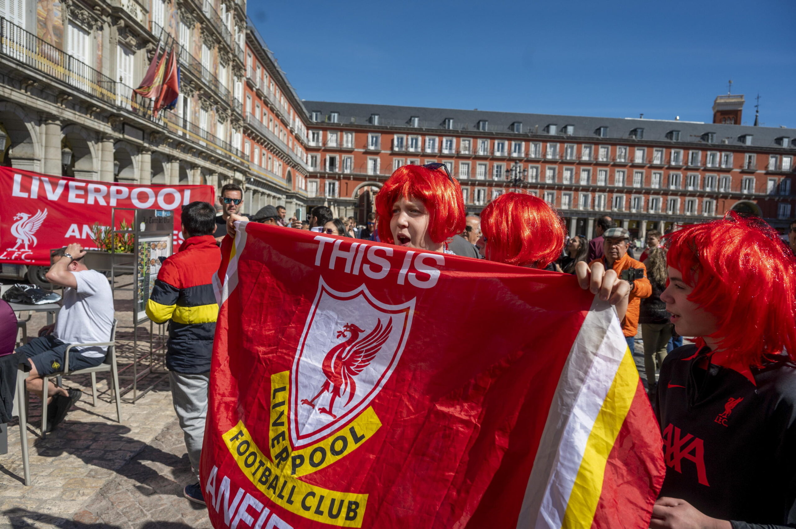 I tifosi del Liverpool fanno causa alla Uefa