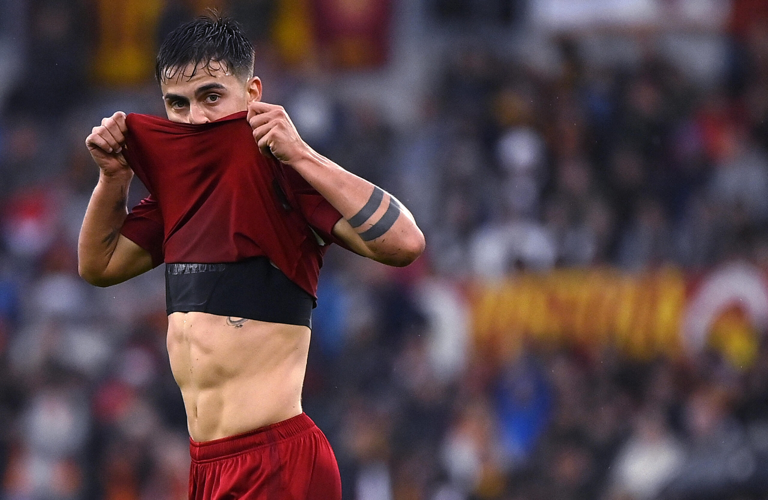 Dybala, infortunio all'adduttore destro confermato