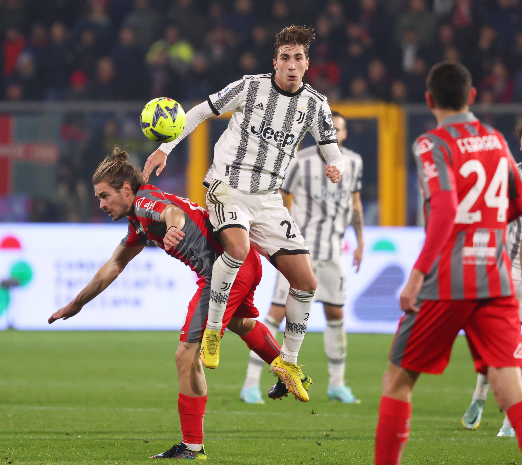 Chi è Fabio Miretti? Età, vita privata e carriera del centrocampist...