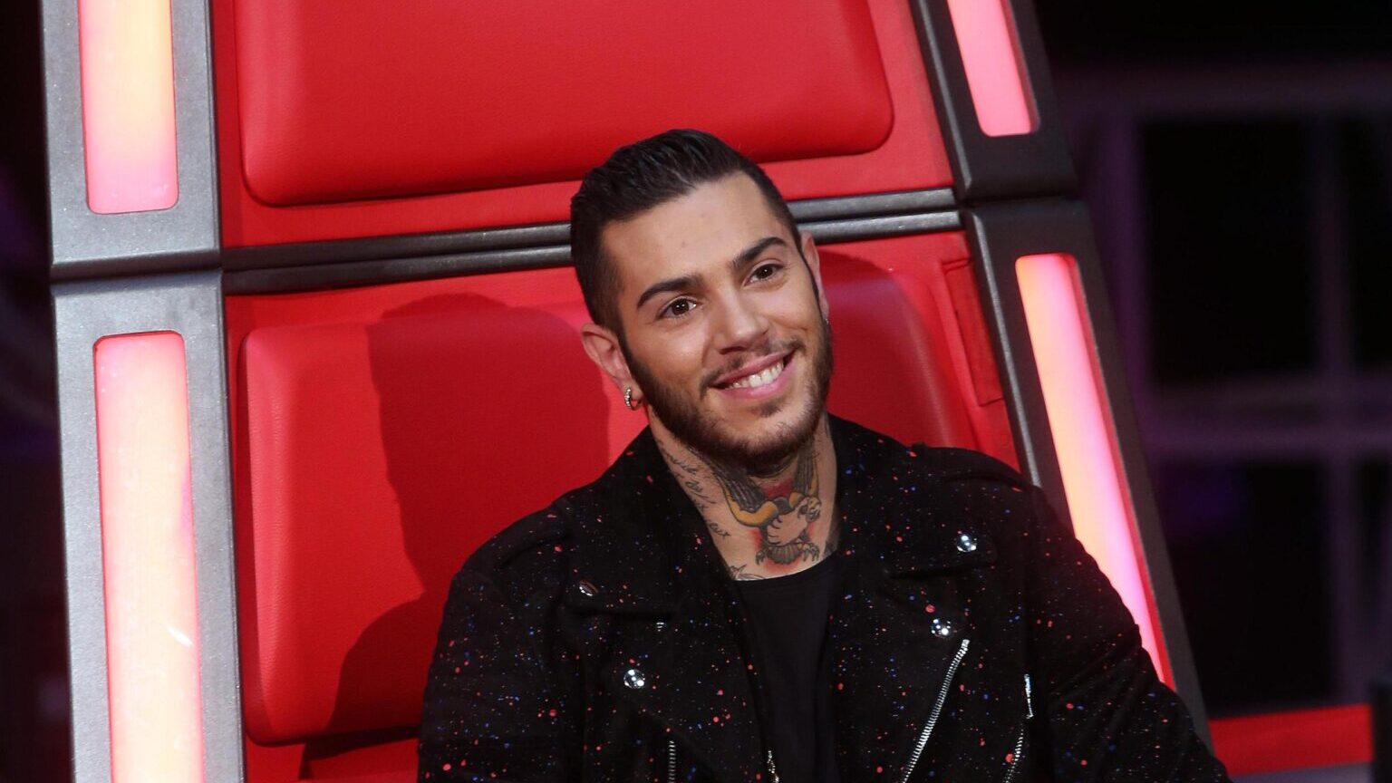 Emis Killa presenta il suo nuovo album "Effetto Notte"