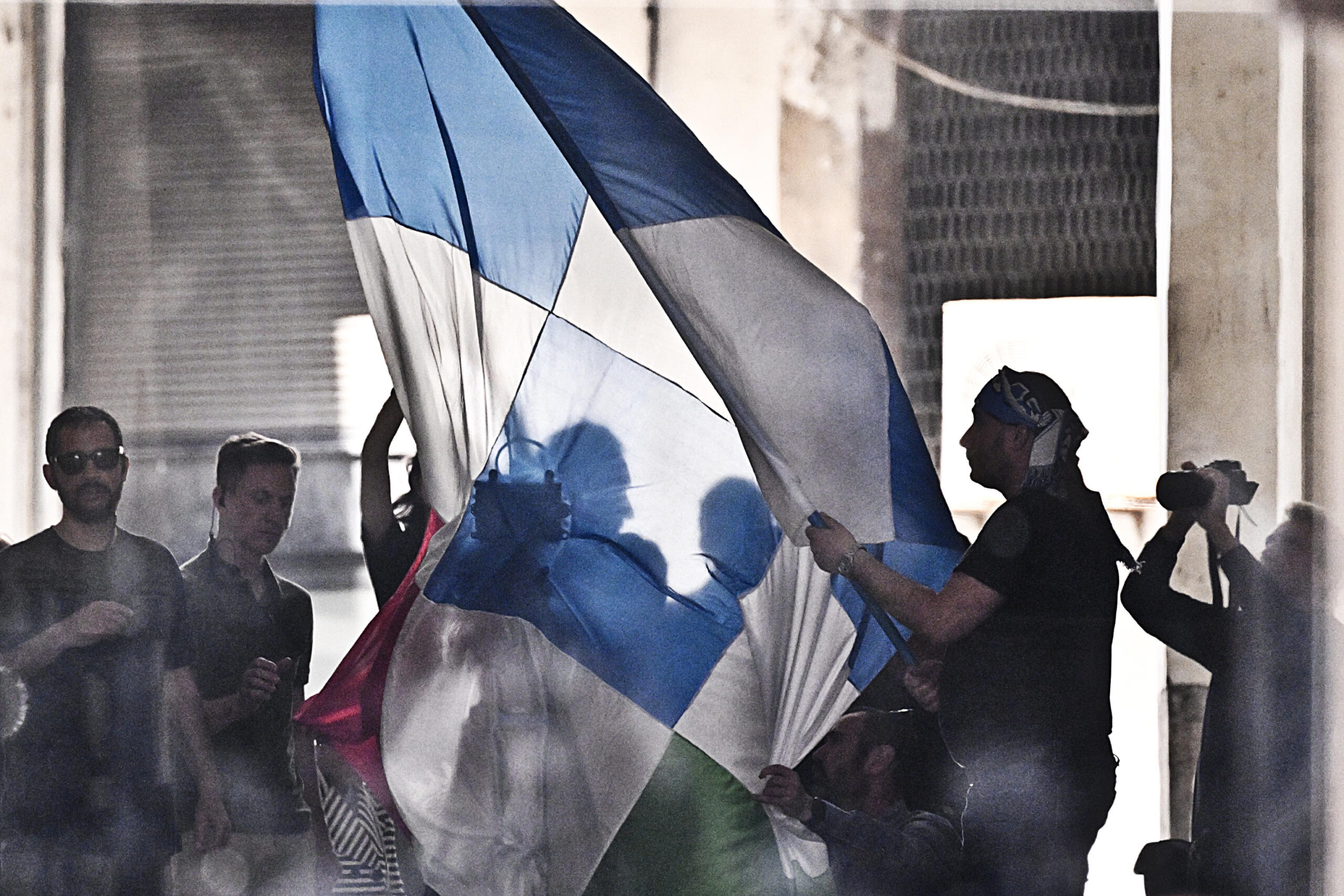 Perché Napoli-Cagliari è iniziata più tardi? I motivi del ritardo • TAG24