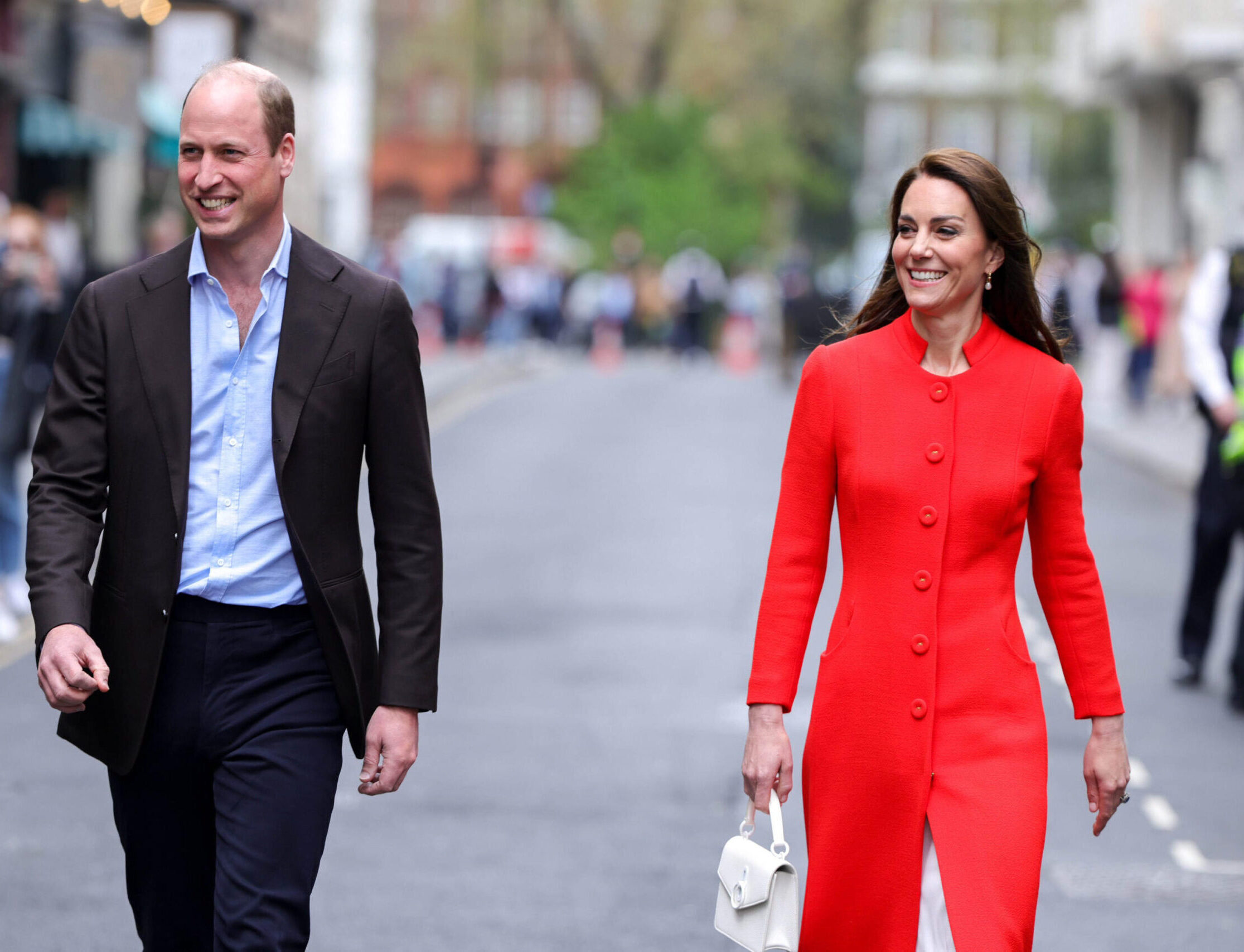 William e Kate Middleton principi "normalità", visita in un pub