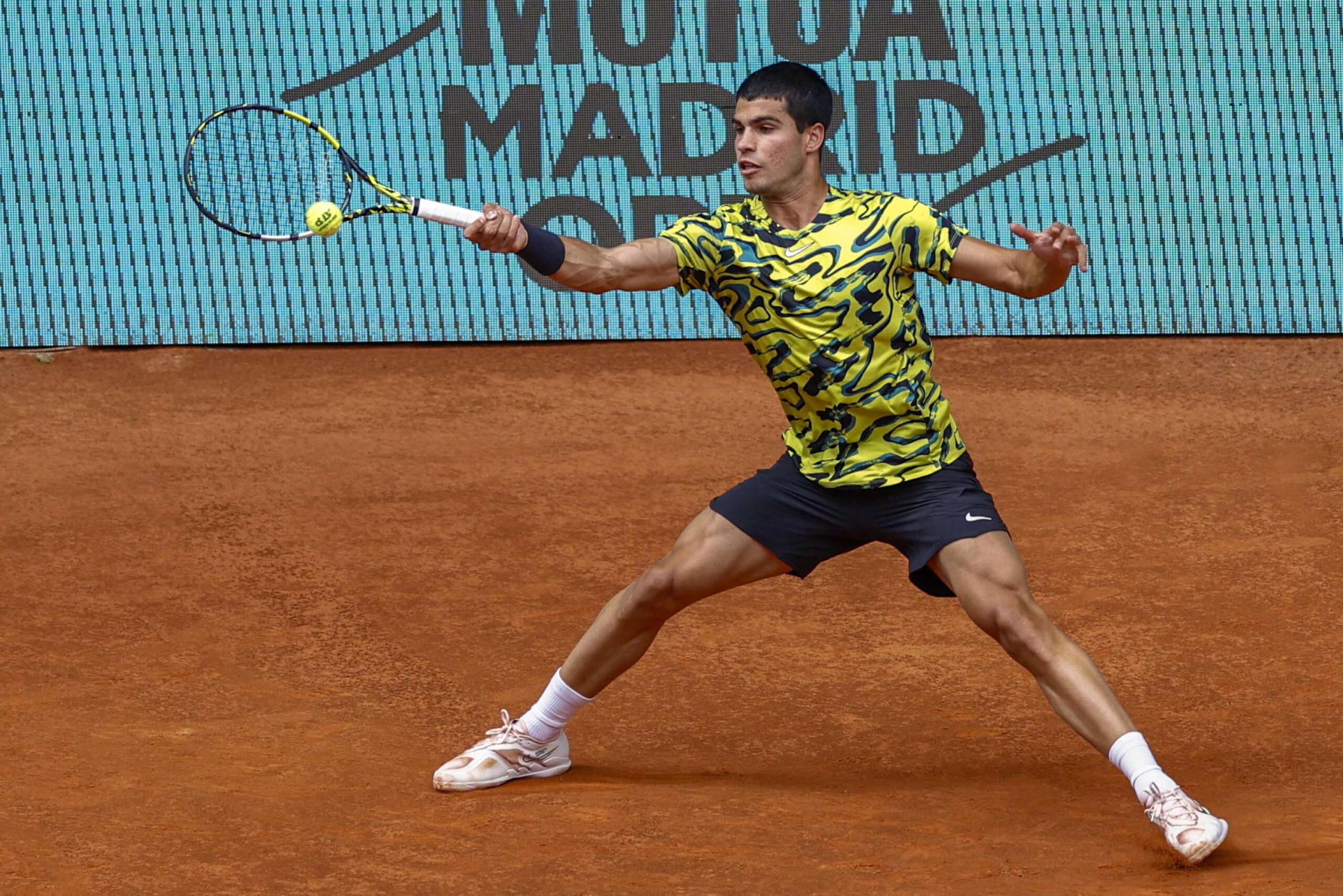ATP Madrid 2023, Carlos Alcaraz in semifinale sfiderà Coric