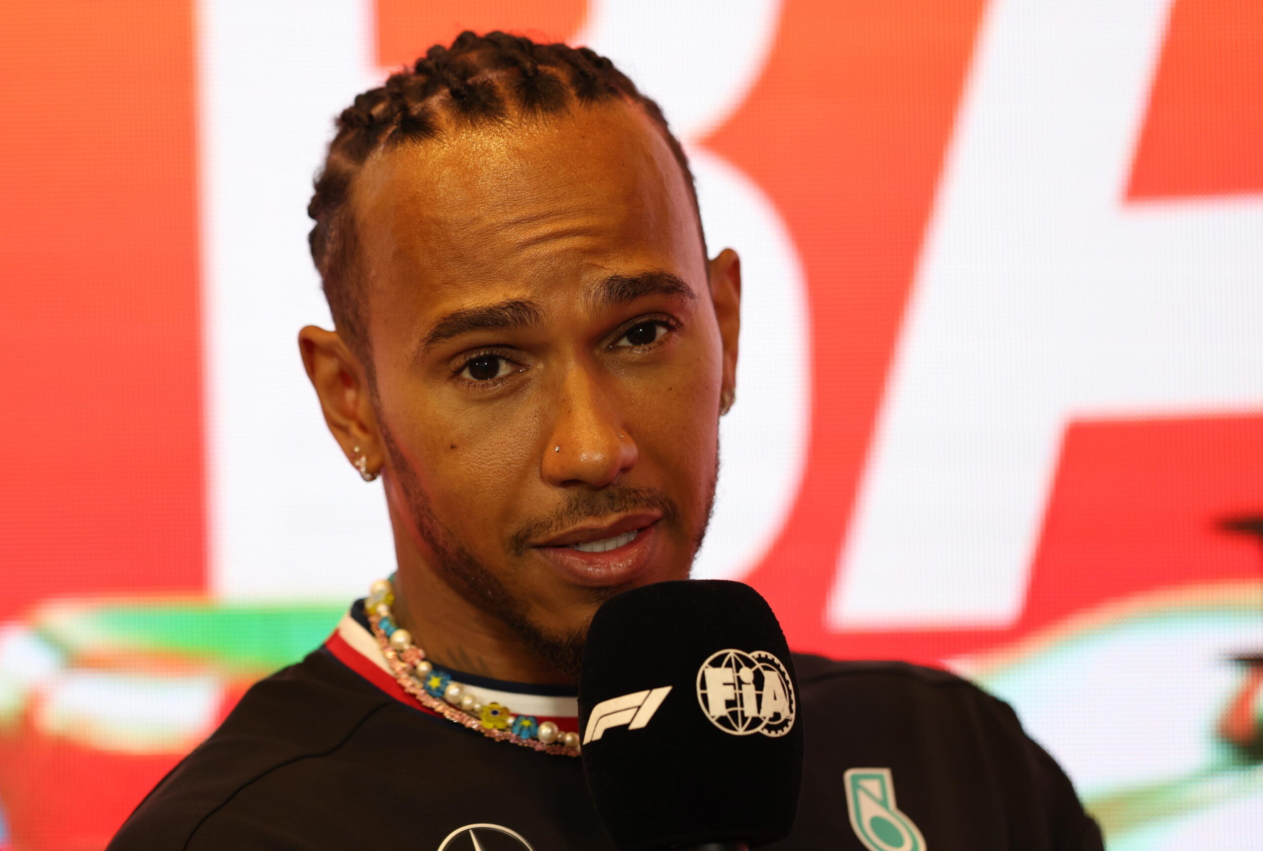 F1, Hamilton: "Mi sono chiesto se volessi ancora andare avanti"