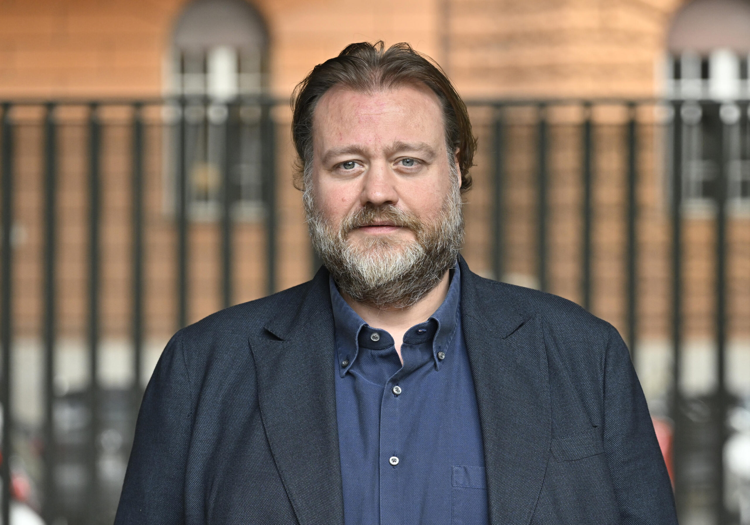 Stefano Fresi nella serie tv Vivere non è un gioco da ragazzi: "Gen...