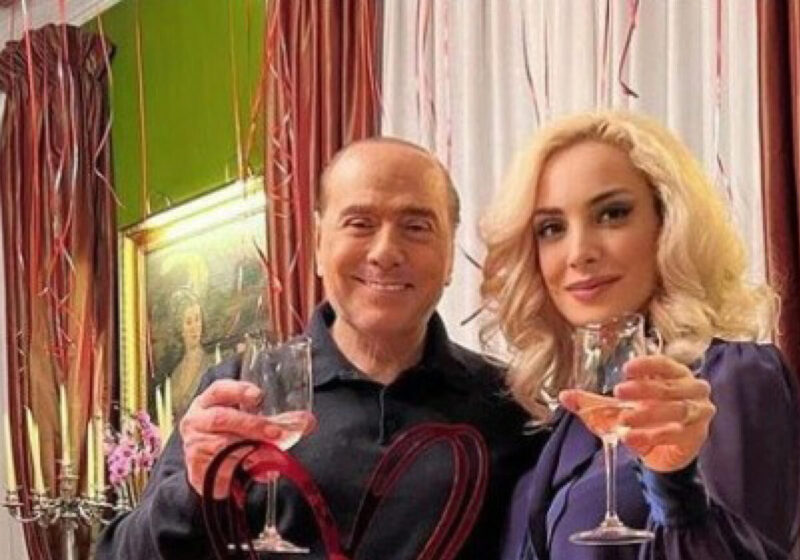 Marta Fascina: “Ho perso l’amore della mia vita”. Lei accanto a ...