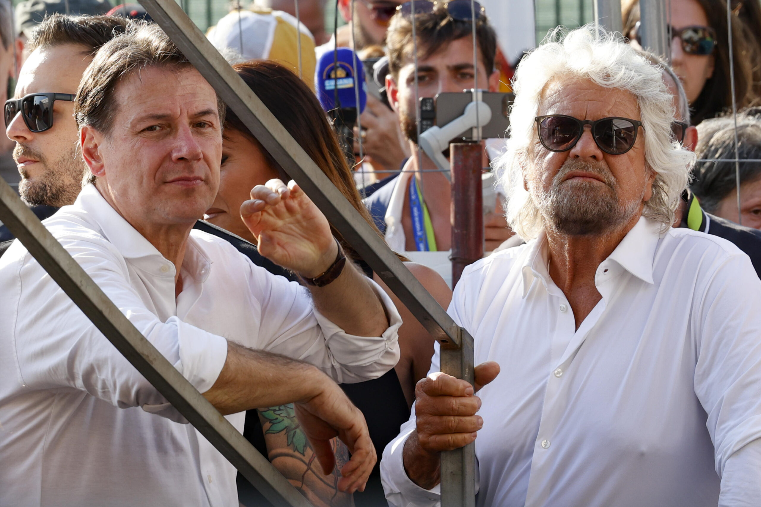 Manifestazione M5S, Conte difende Grillo: "Strumentalizzato, detto ...