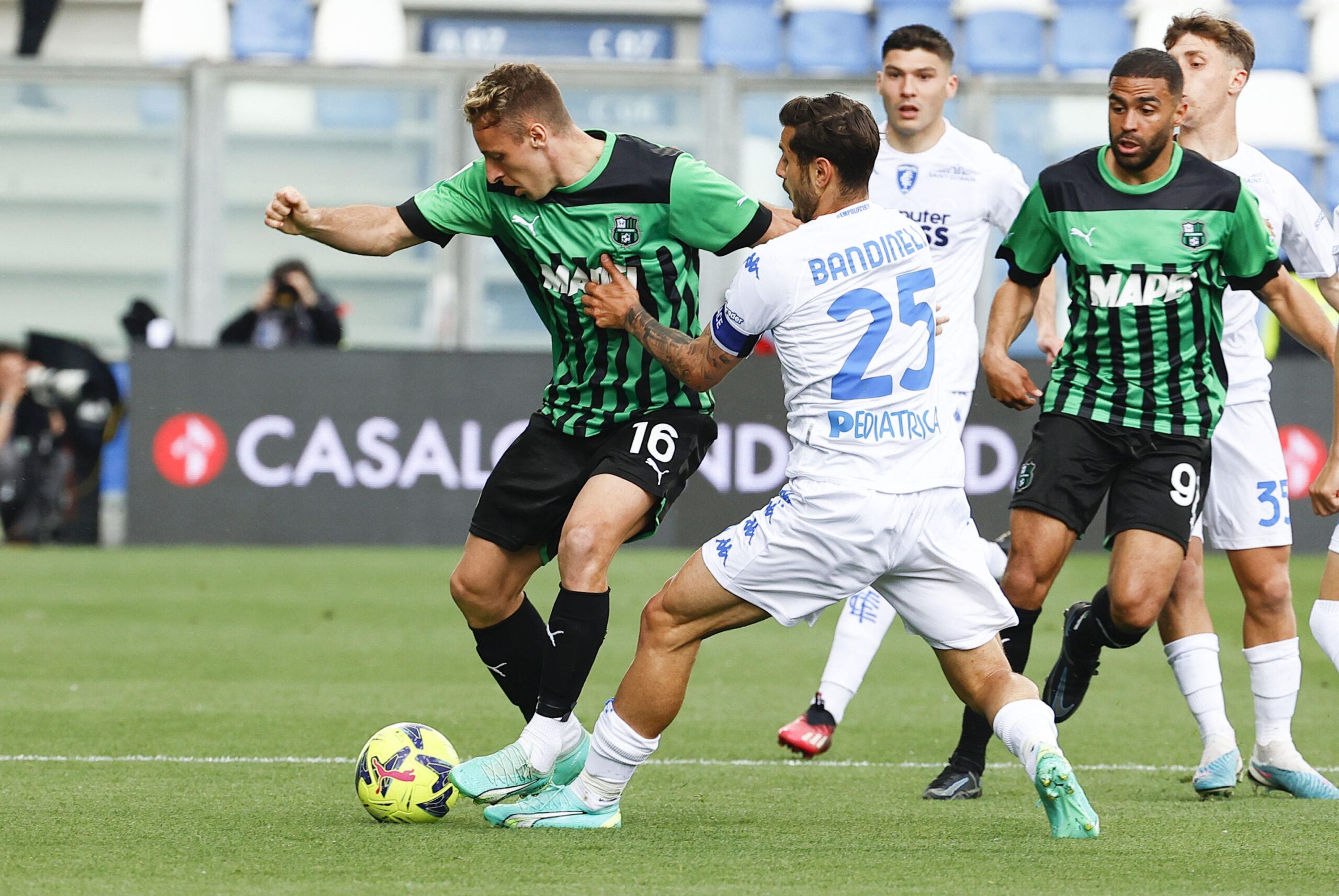 Chi è Davide Frattesi, il centrocampista che insegue l'Inter?