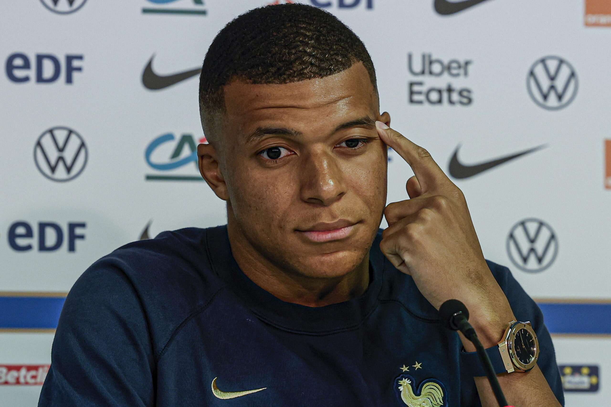 Il Real Madrid prepara l'affondo per Mbappé. Leonardo attacca • TAG24
