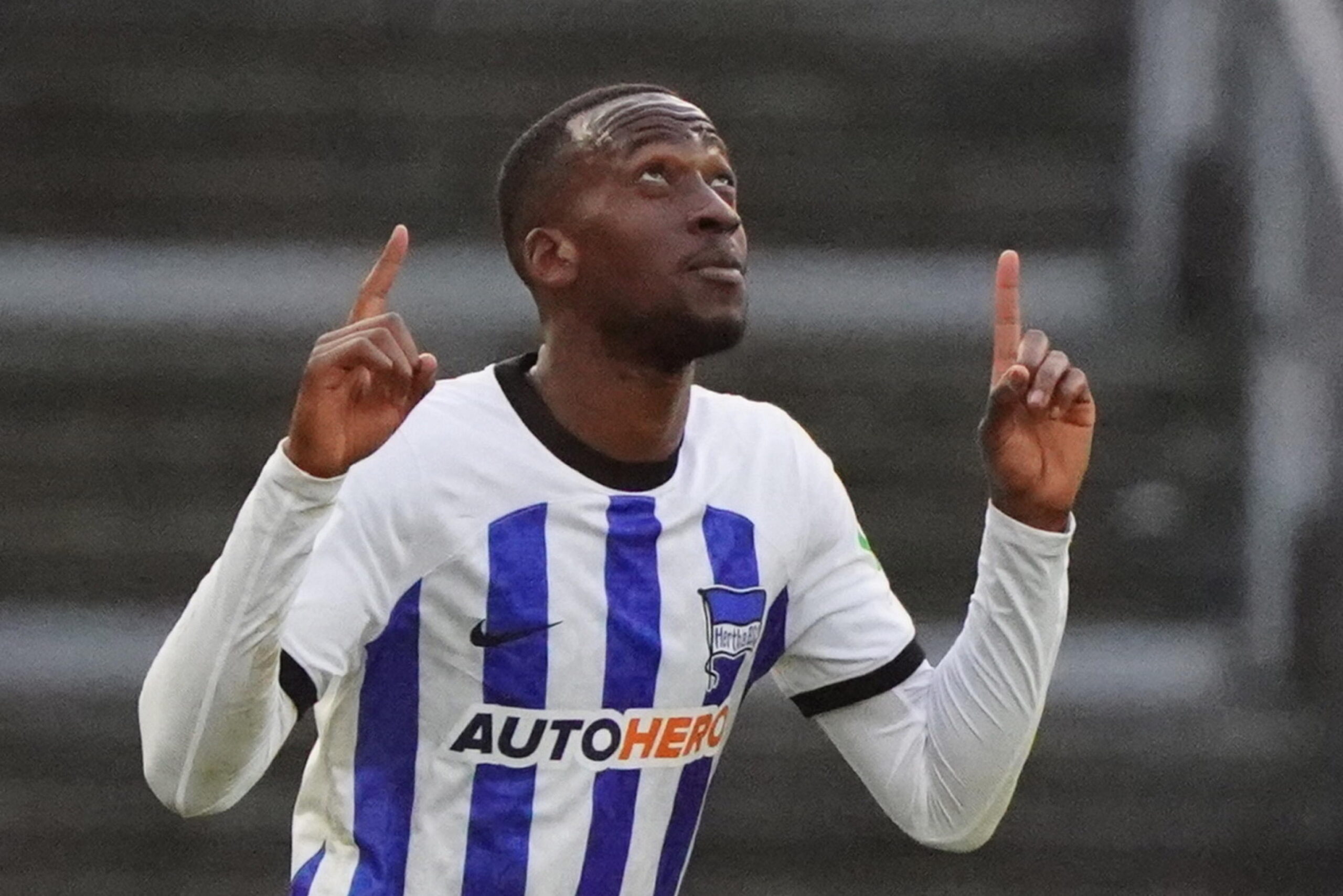 Chi è Dodi Lukebakio il nome nuovo per l'attacco della Lazio?