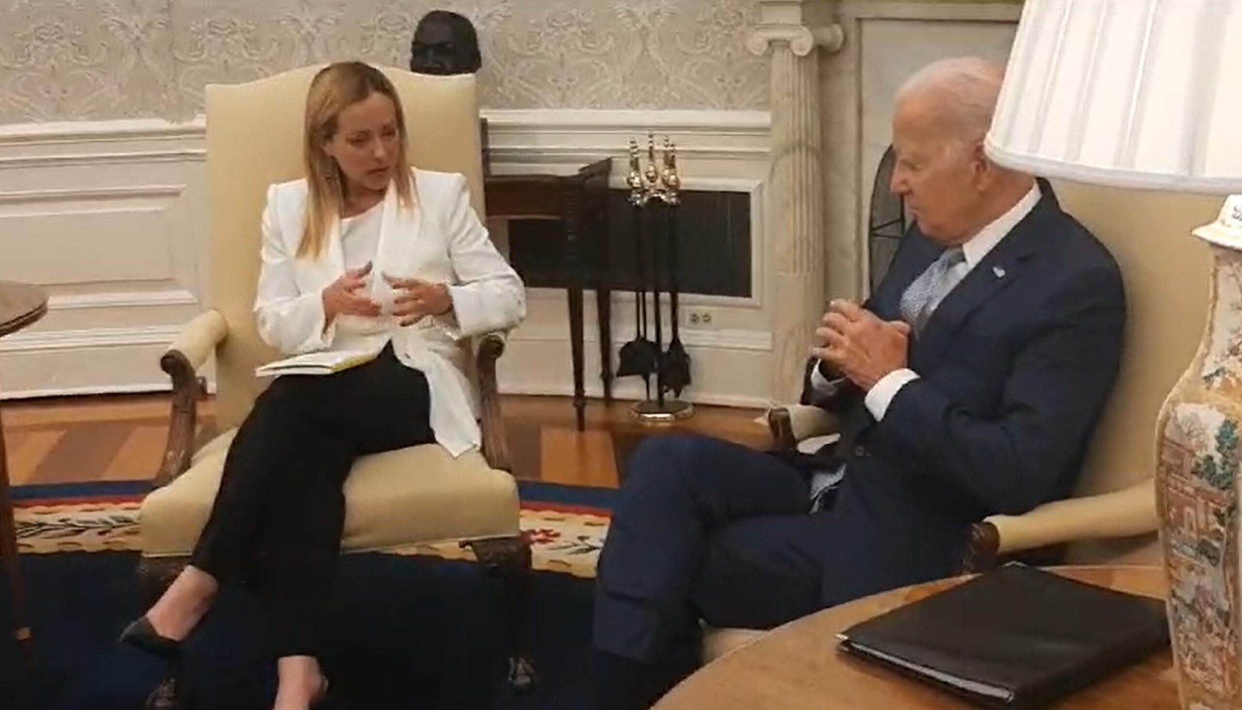 Incontro Meloni-Biden nello Studio Ovale, bilaterale Italia-USA tra ...