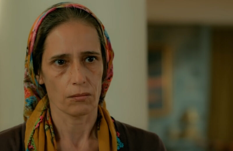 Nazire di "Terra amara", chi è l'attrice che la interpreta Teksin ...