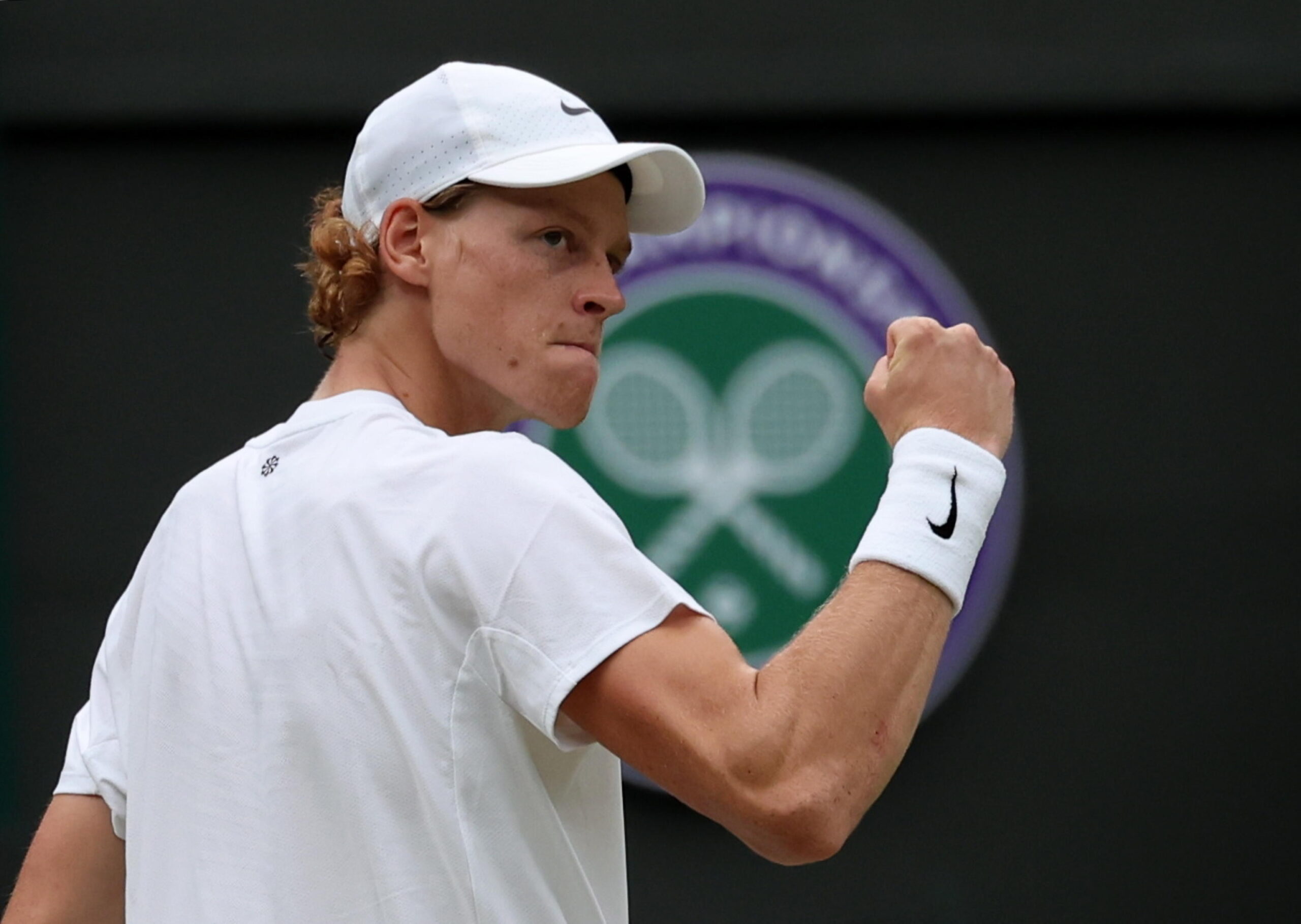 Wimbledon 2023, Jannik Sinner è perfetto: batte Safiullin e va in s...