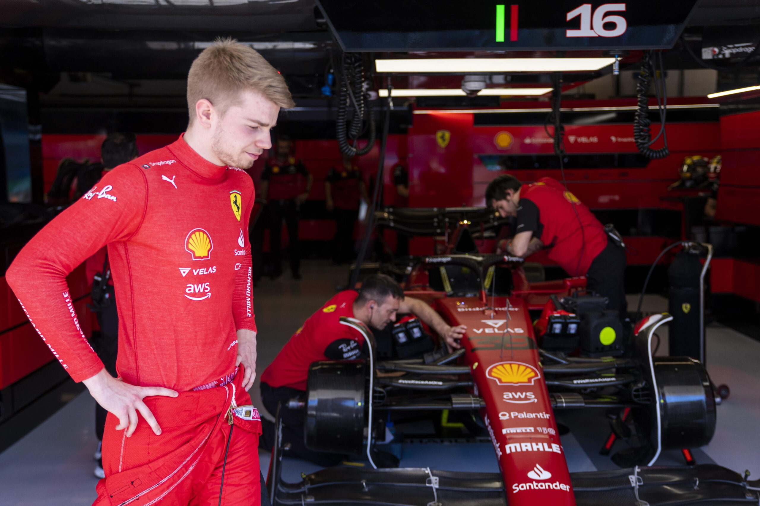 Chi è Robert Shwartzman, la promessa della Ferrari che sostituirà S...